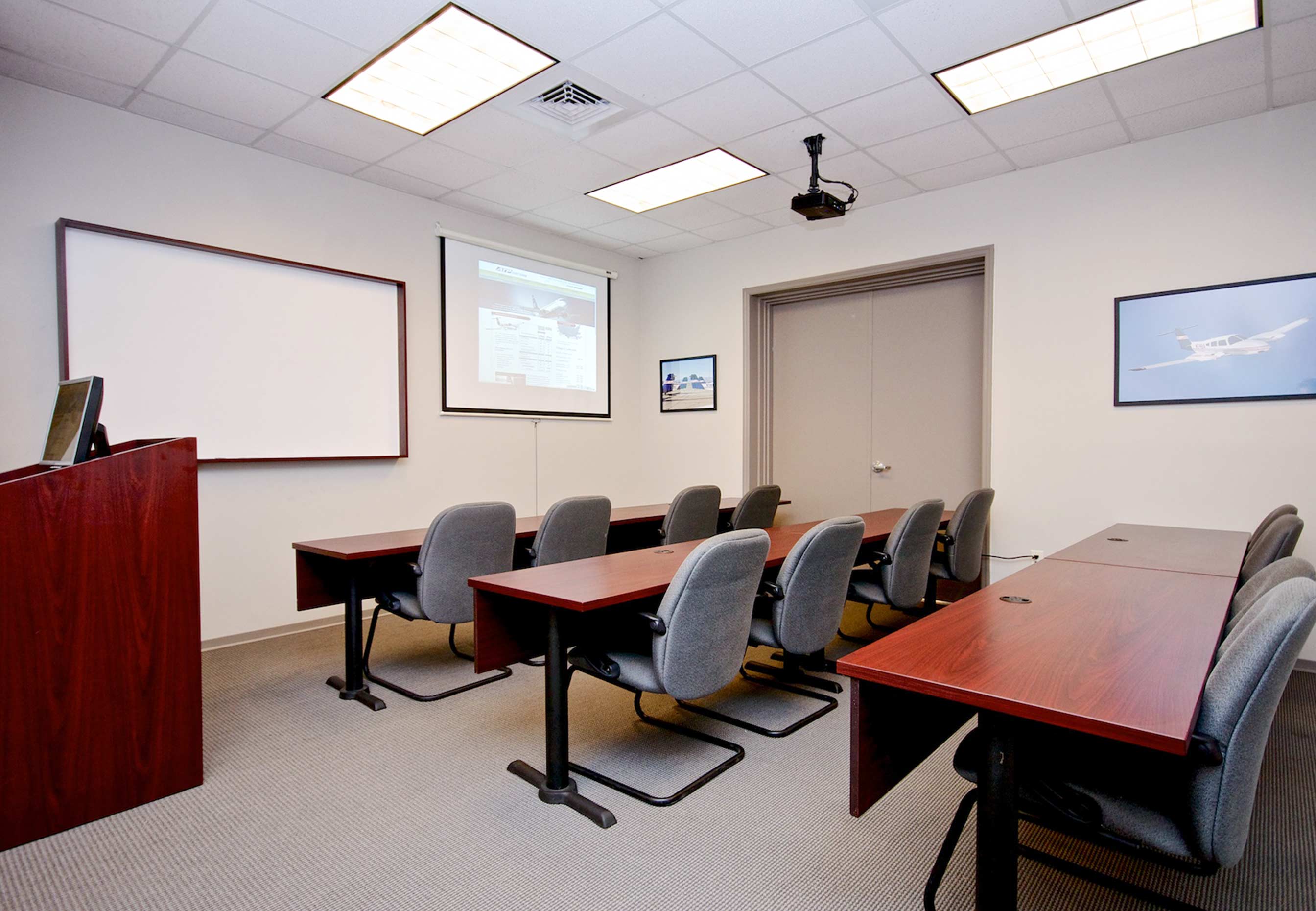 Jacksonville Florida Flight Training Center at CRG / ATP Flight School