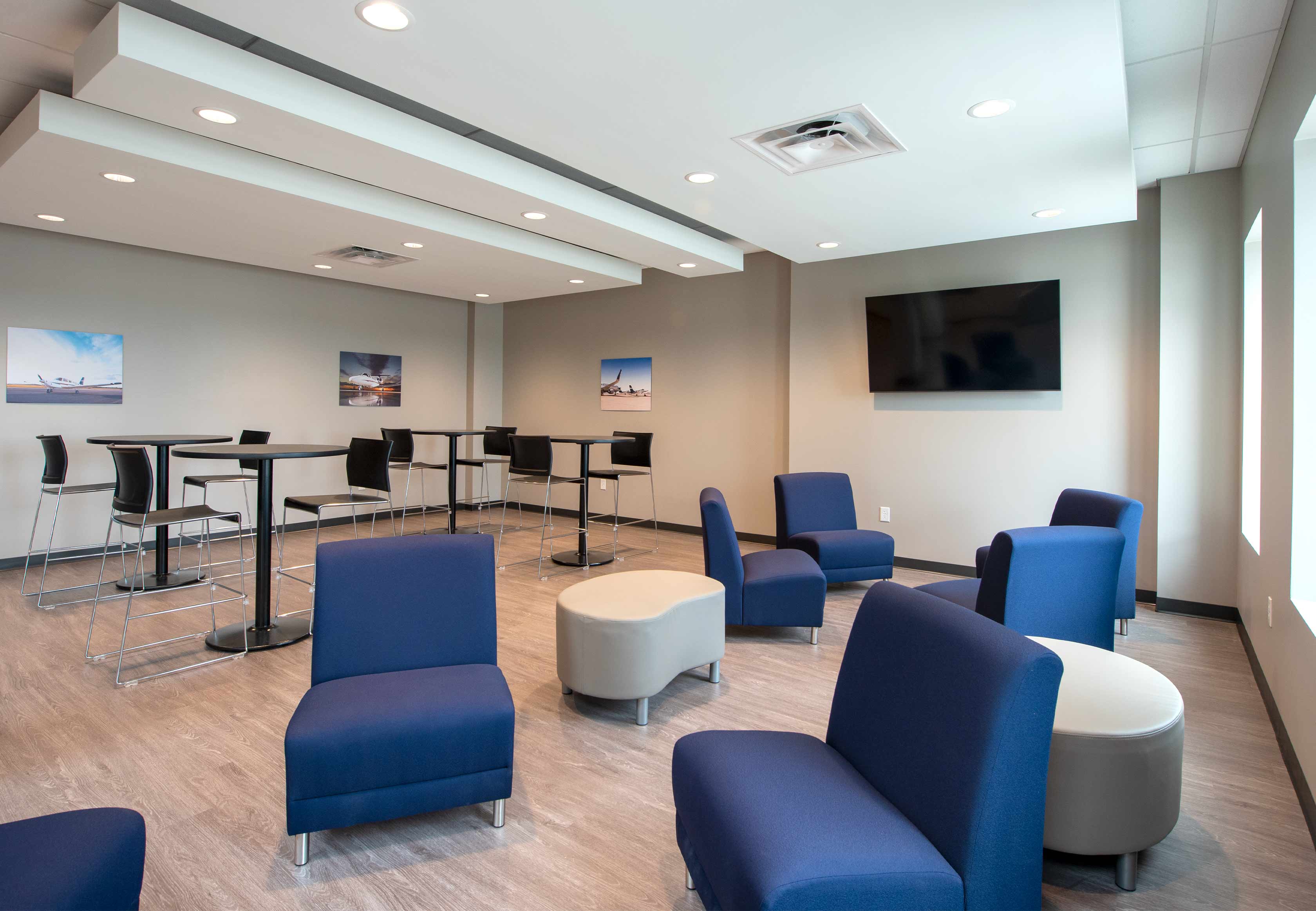 Arlington Texas Flight Training Center at GKY / ATP Flight School