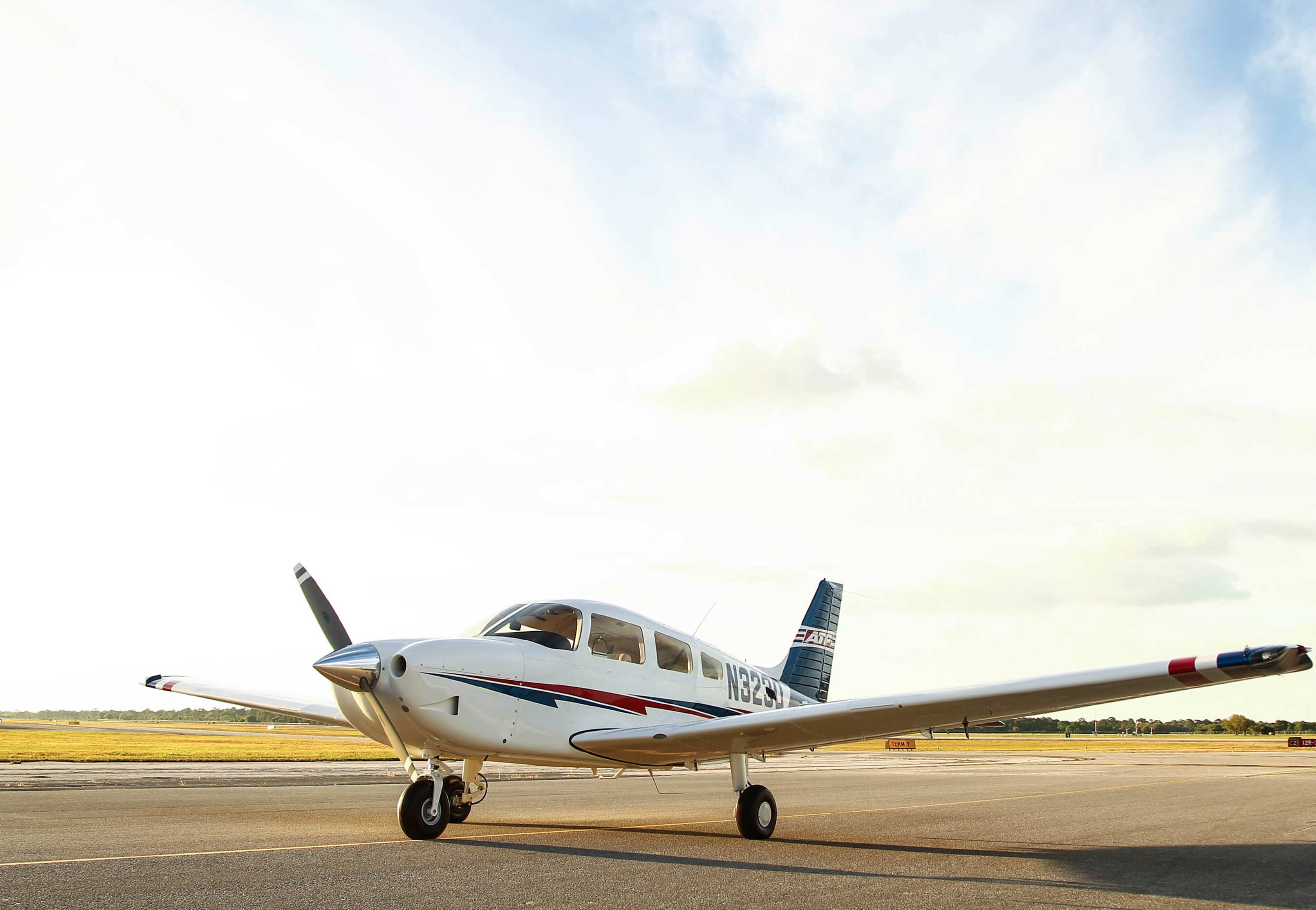 Piper Archer TX / ATP Flight School