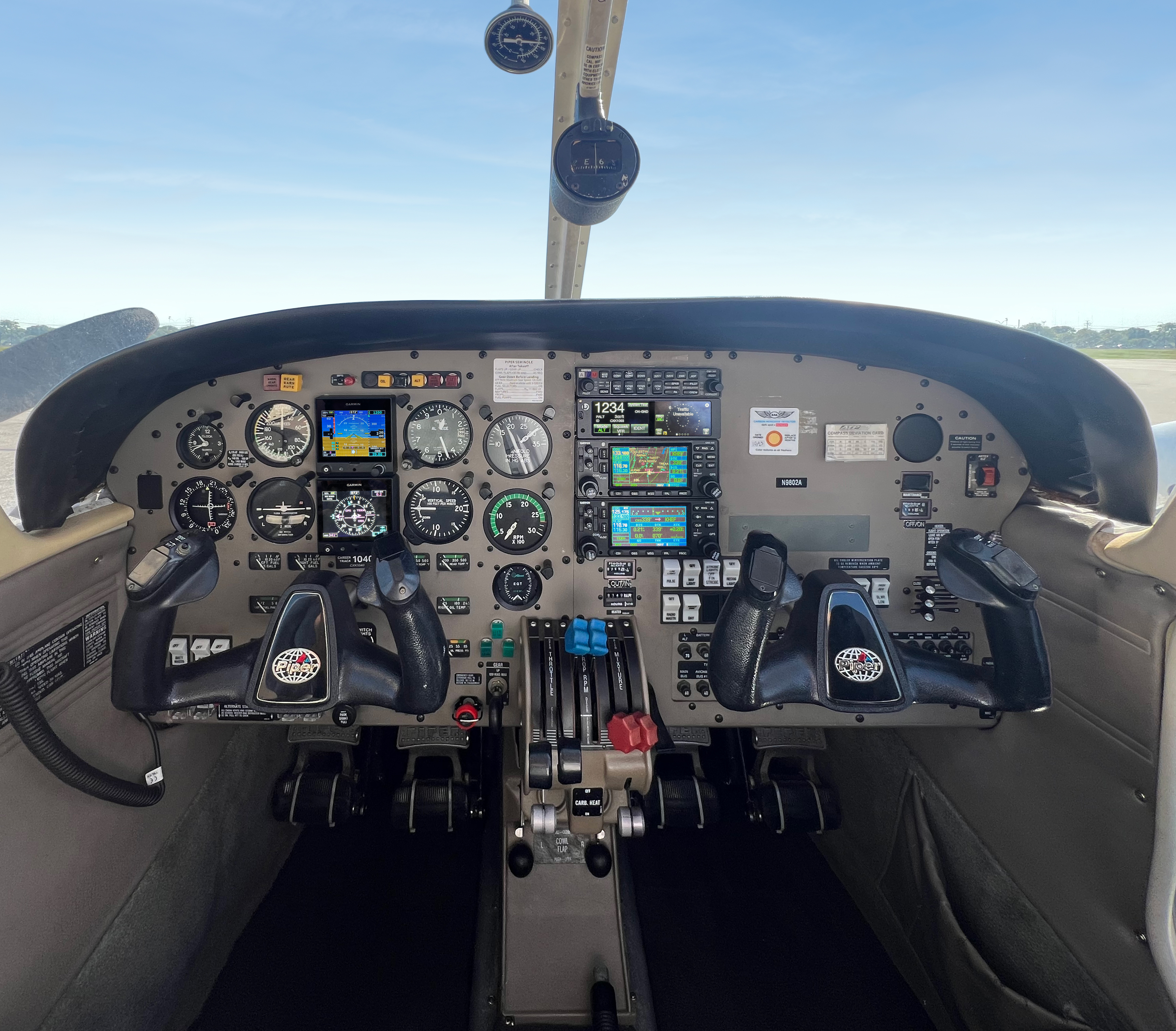 Multi-Engine Piper Seminole (PA-44) / ATP Flight School